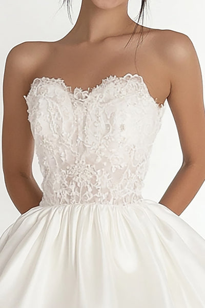 WEDTREND Women Strapless Graduation Dress With Lace A Line Little White ...